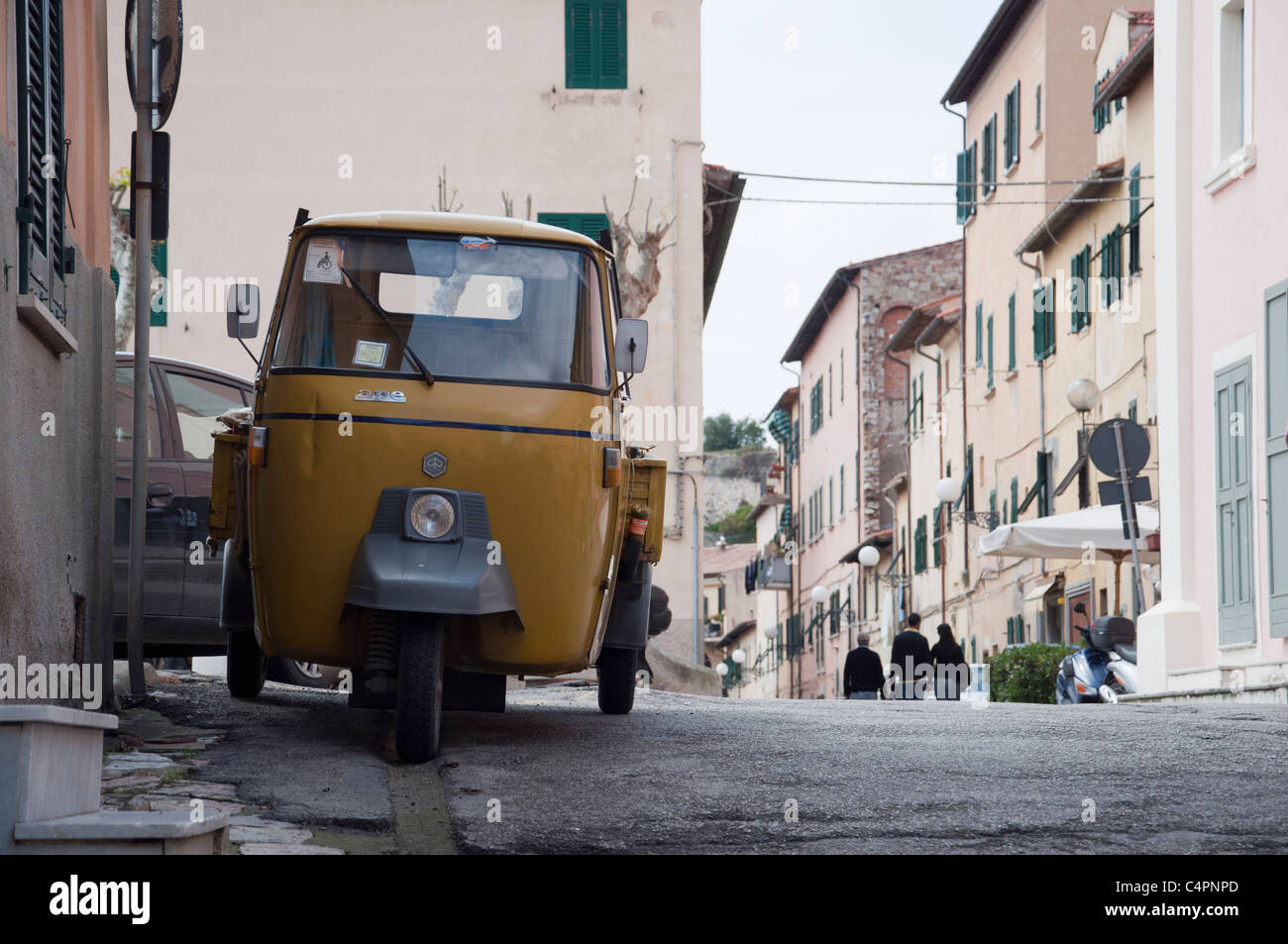 Elba italy street hi-res stock photography and images - Alamy