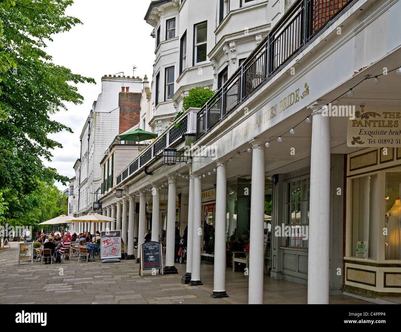 Tunbridge wells chalybeate spring hi-res stock photography and images ...