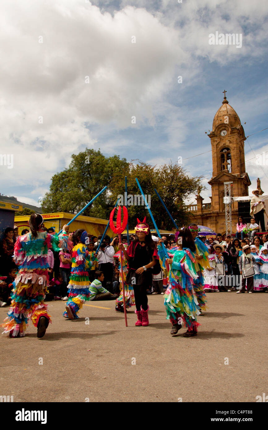 Dancers of Nobsa Dance Group performing outside a traditional dance ...