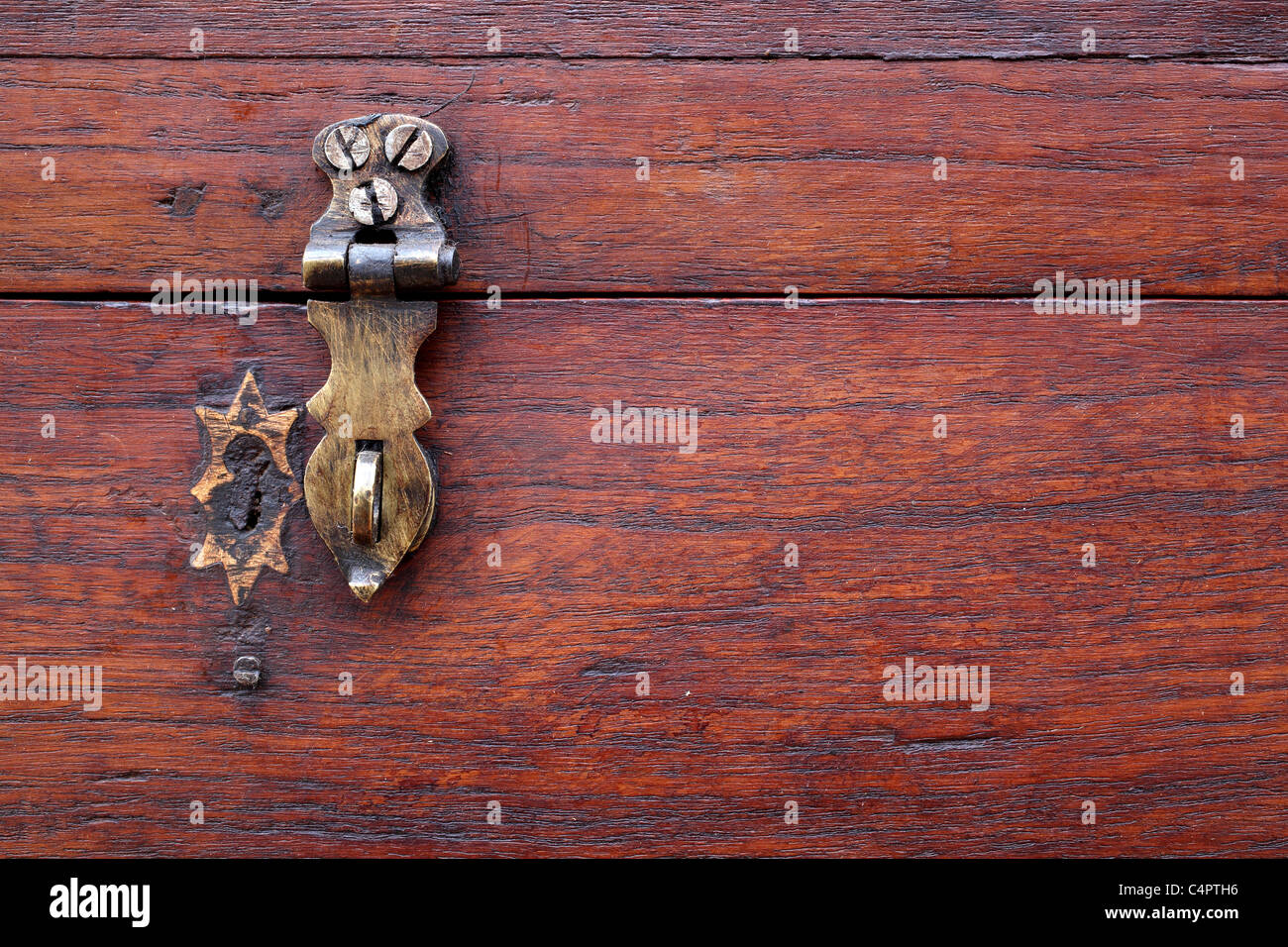 Chest box hi-res stock photography and images - Alamy