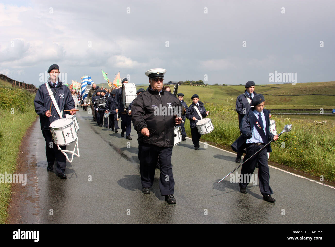 The 5th Leek and District Scout and Guide Band leading the 2011 Flash ...