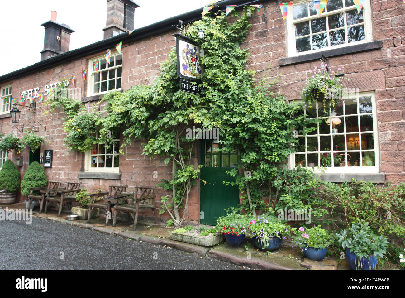 The ship pub hi-res stock photography and images - Alamy