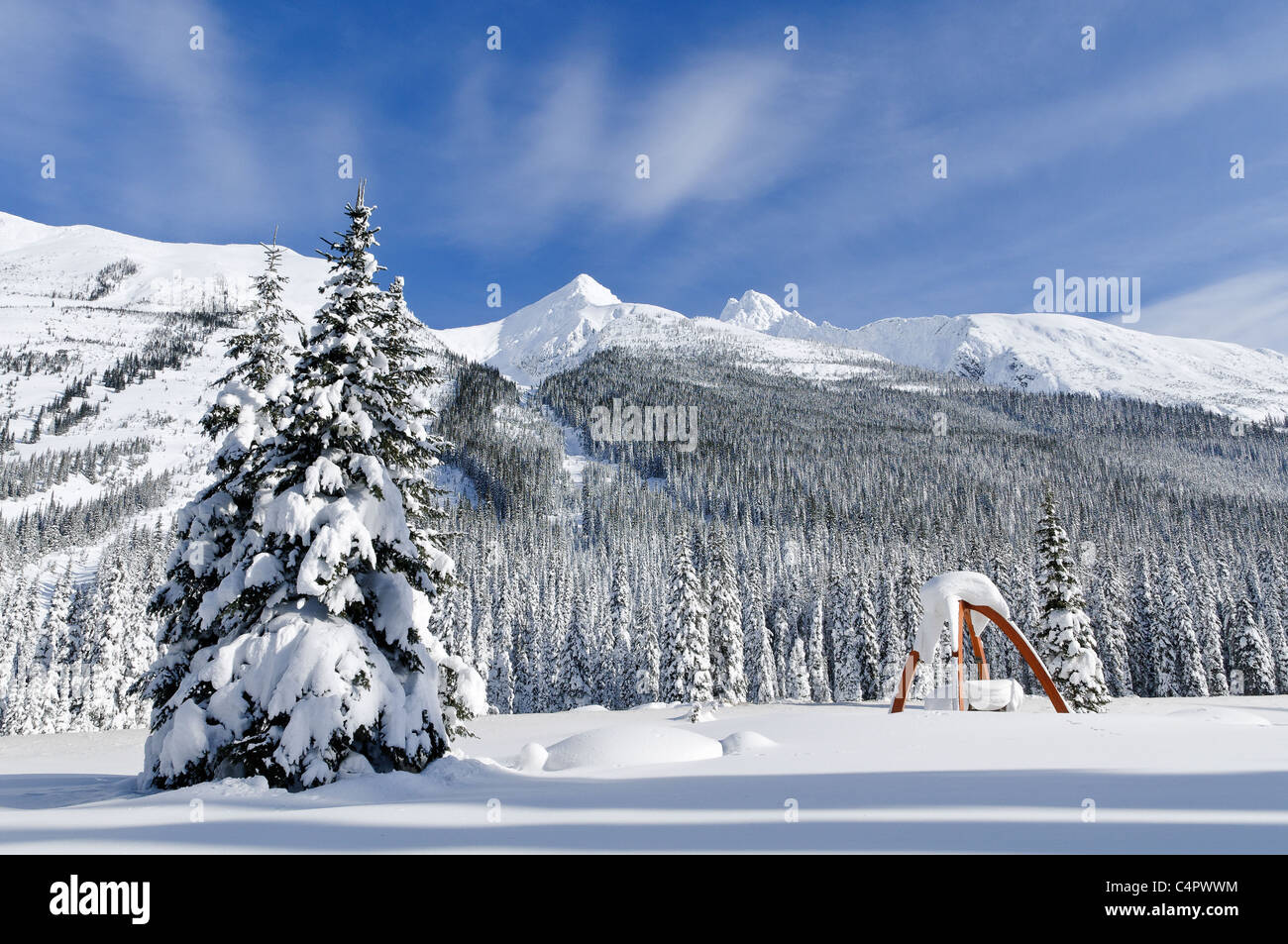 Winter, Rogers Pass summit, Glacier National Park, British Columbia ...