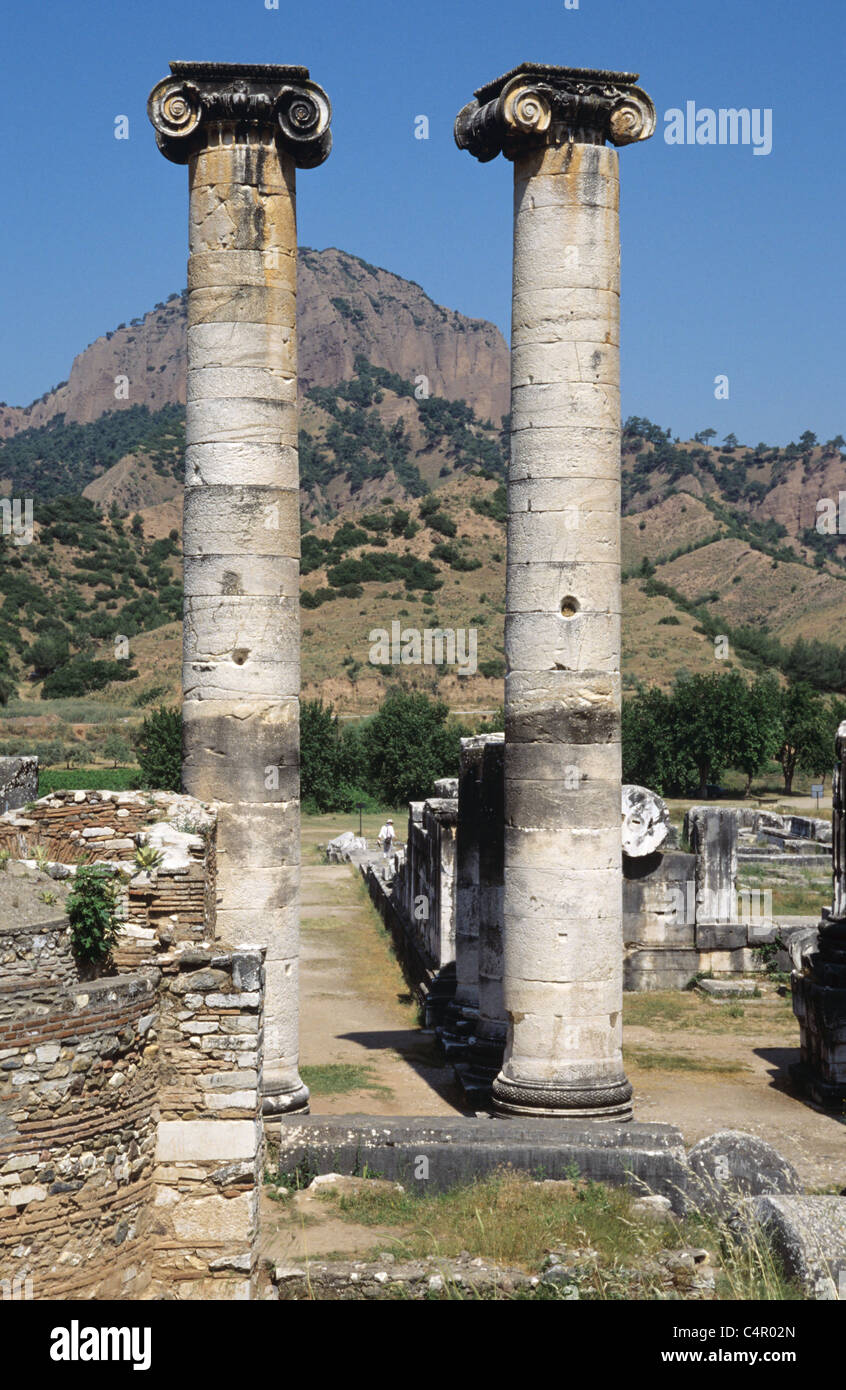 Atremis hi-res stock photography and images - Alamy