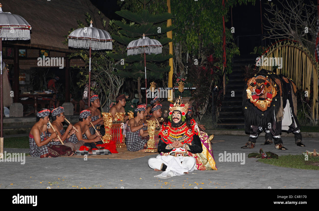 Barong and Kris Dance with Gamelan Orchestra. Ubud, Bali, Indonesia ...