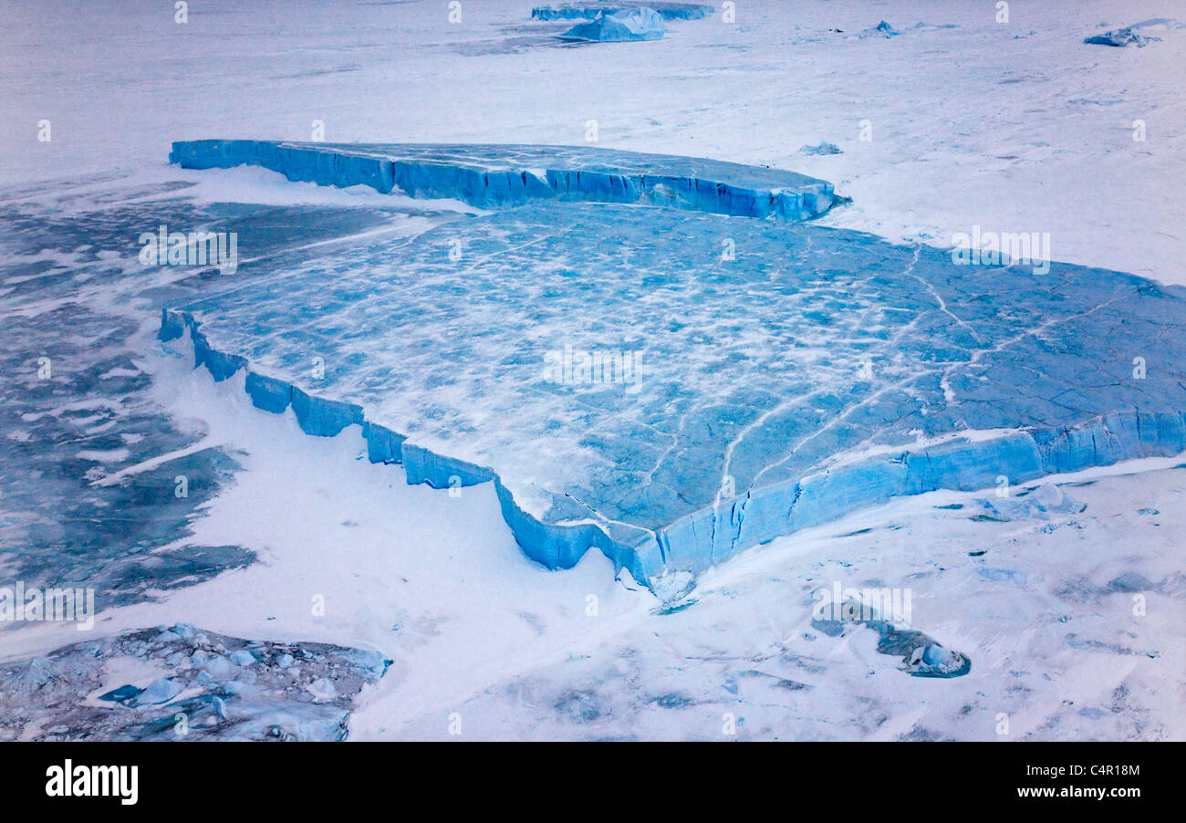 Ice Block High Resolution Stock Photography and Images - Alamy