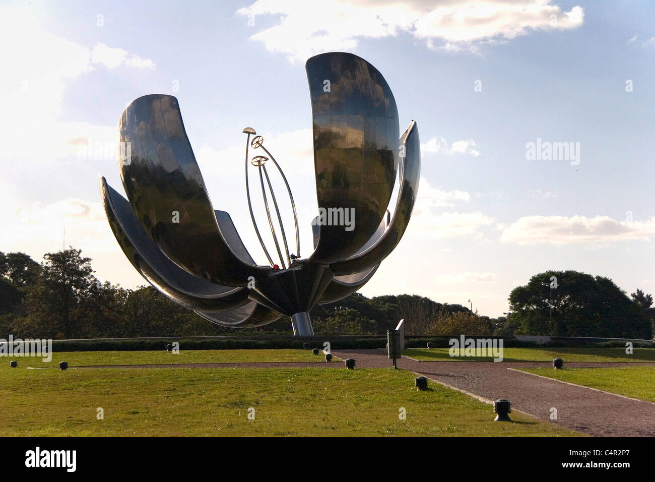 10 meter tall flower sculpture, Buenos Aires, Argentina Stock Photo - Alamy