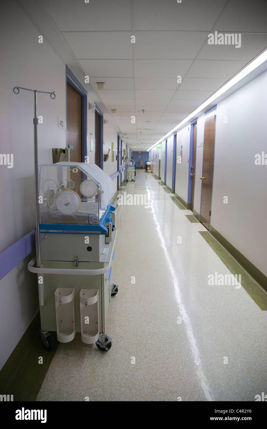 Maternity ward hospital empty hi-res stock photography and images - Alamy