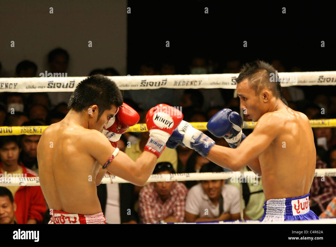 Thailand Thai Boxing competition Stock Photo - Alamy