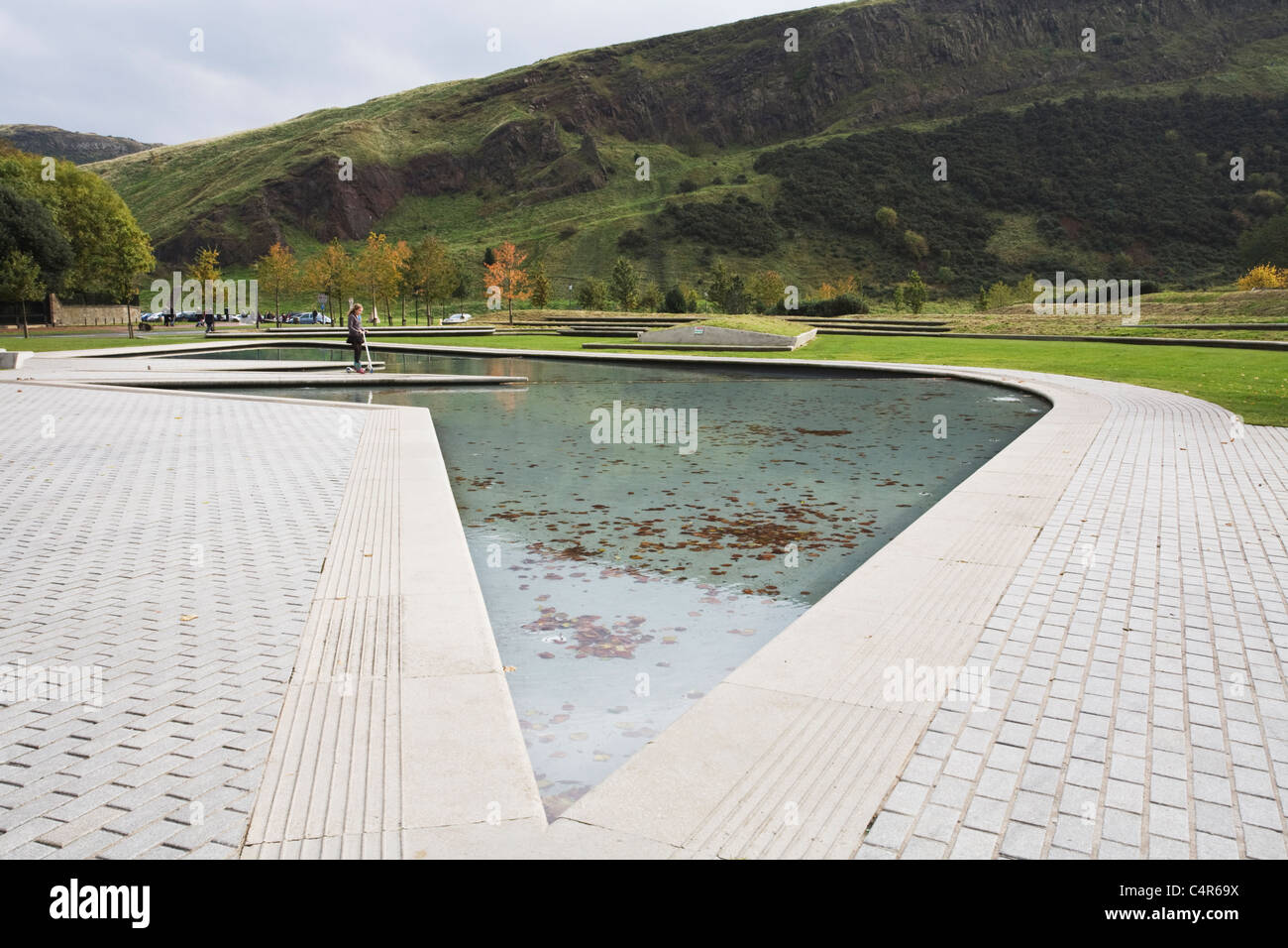 Water feature outside Scottish Parliament, Edinburgh Stock Photo - Alamy