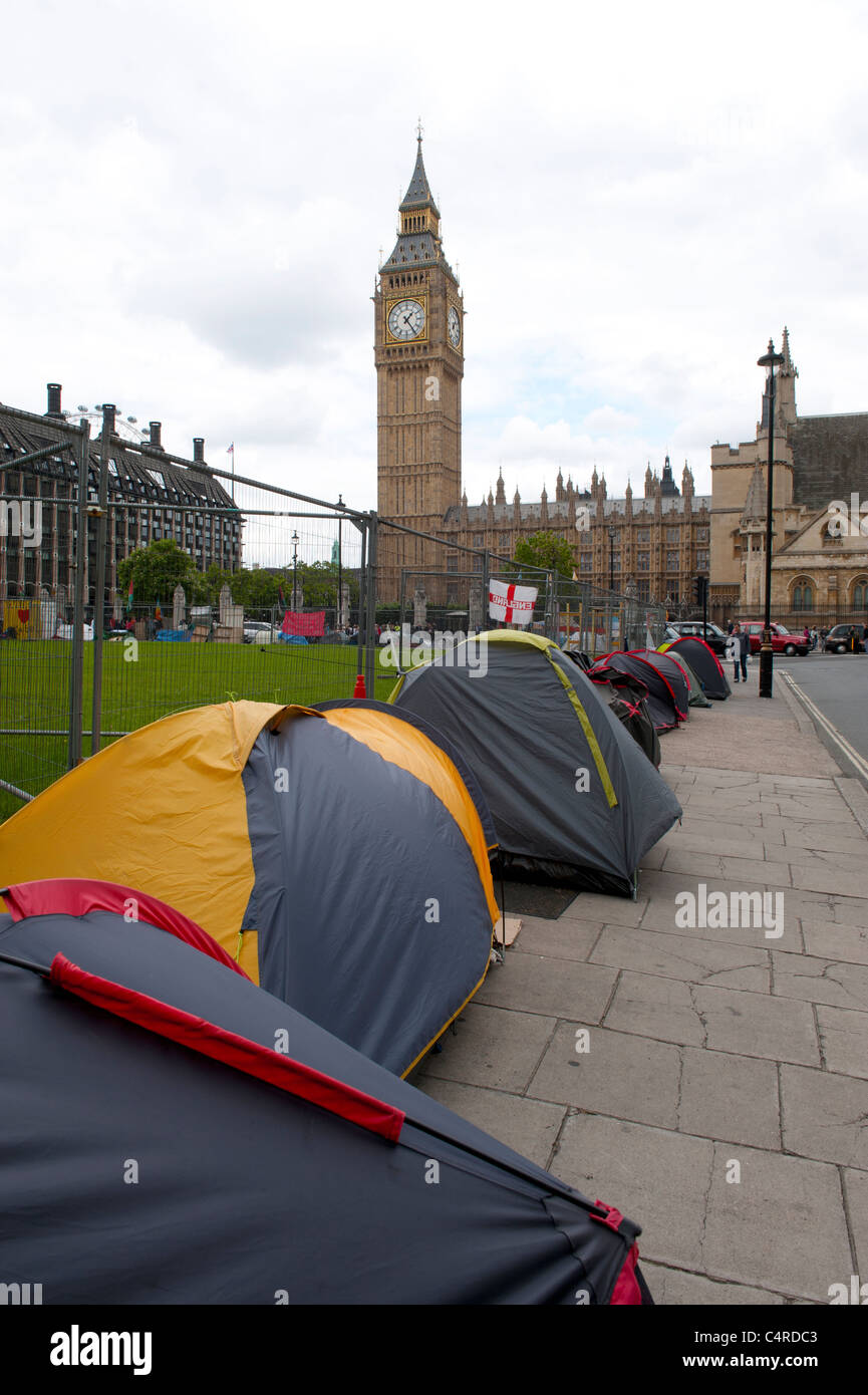 War tents hi-res stock photography and images - Alamy
