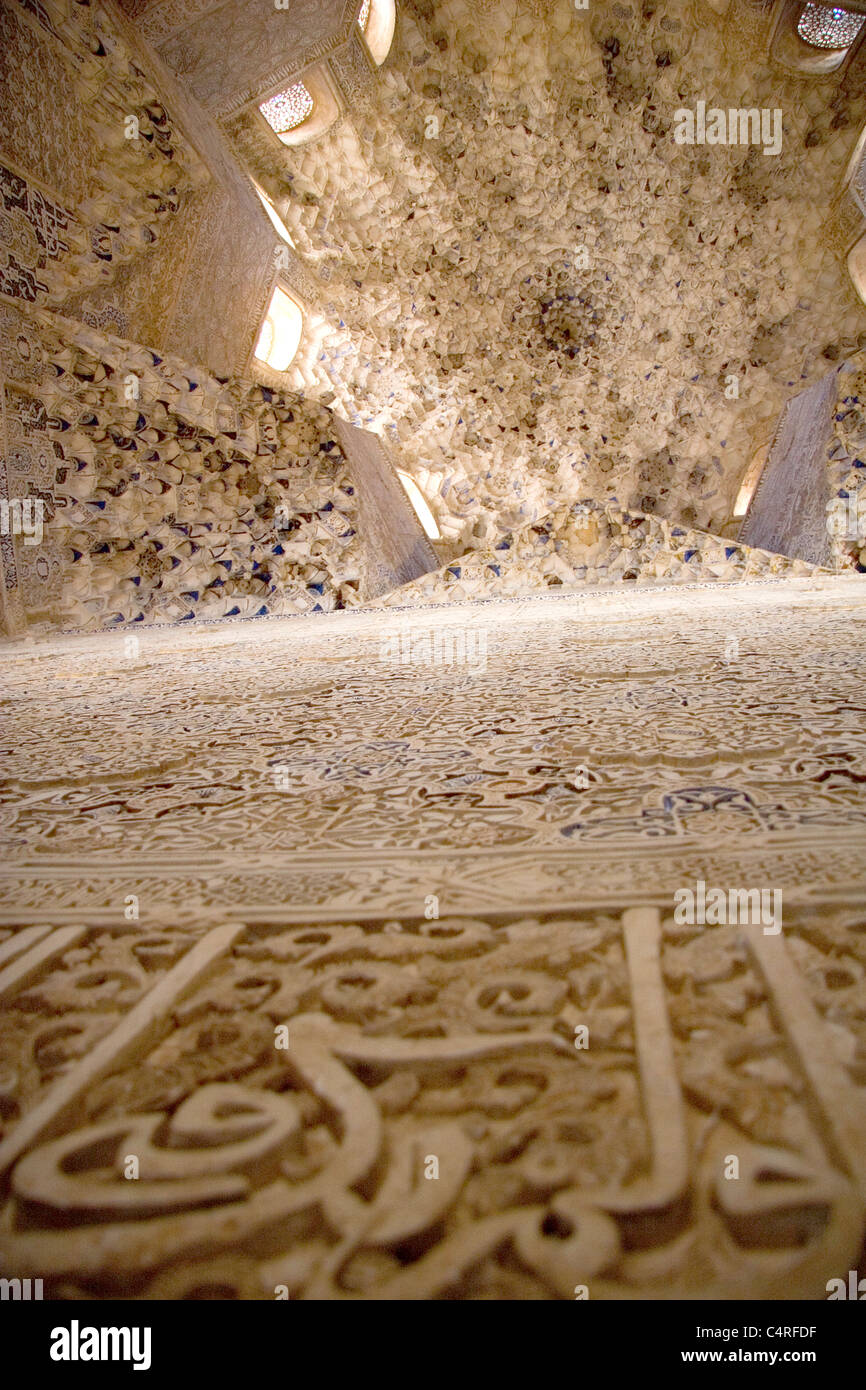 Ceiling of Alhambra Palace, Granada, Andalusia, Spain Stock Photo - Alamy