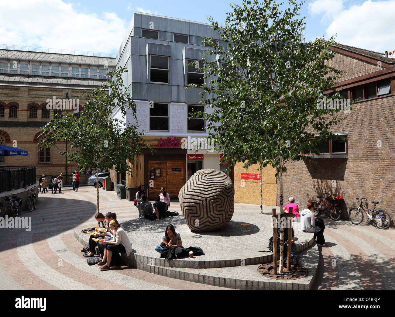 Fisher Square Cambridge Cambridgeshire England Stock Photo - Alamy