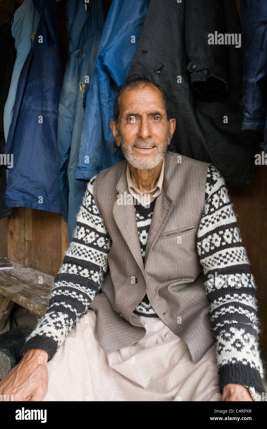 Portrait of elder man in Tangmarg, Jammu & Kashmir, India in May 2011 ...