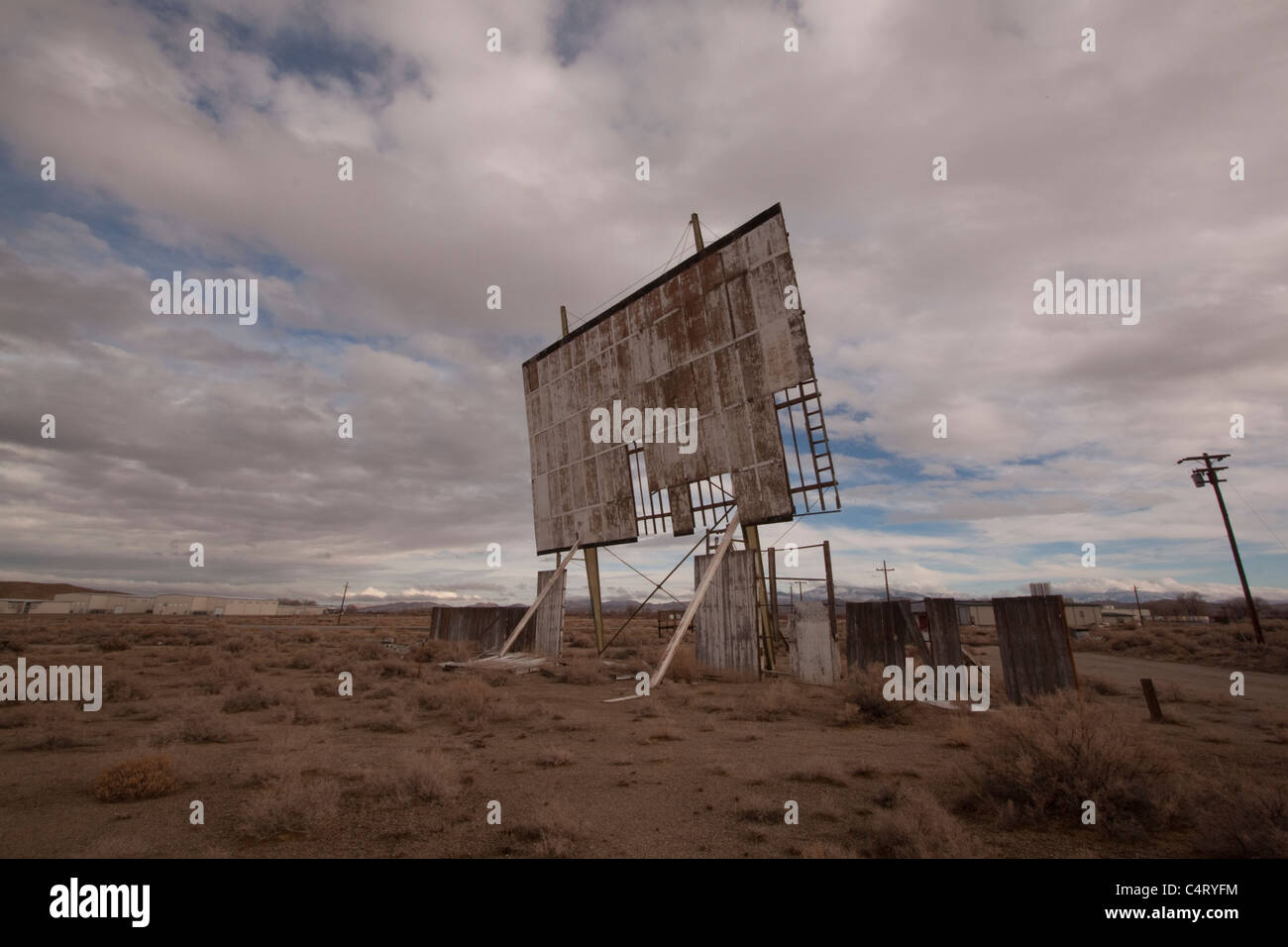 Blank drive in theater screen hi-res stock photography and images - Alamy