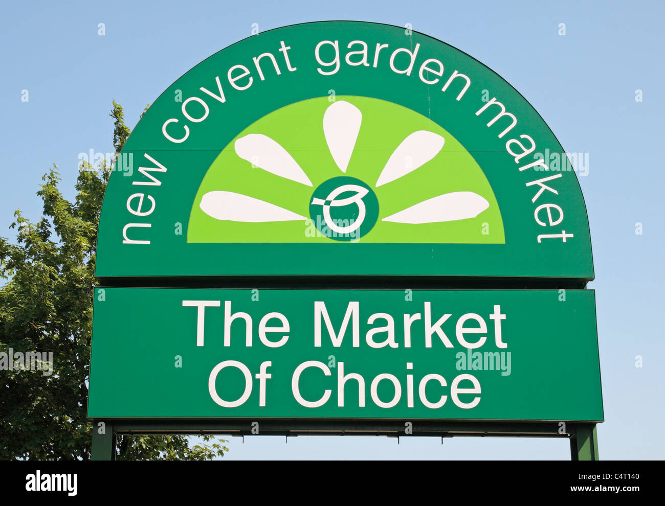 New covent garden market hi-res stock photography and images - Alamy