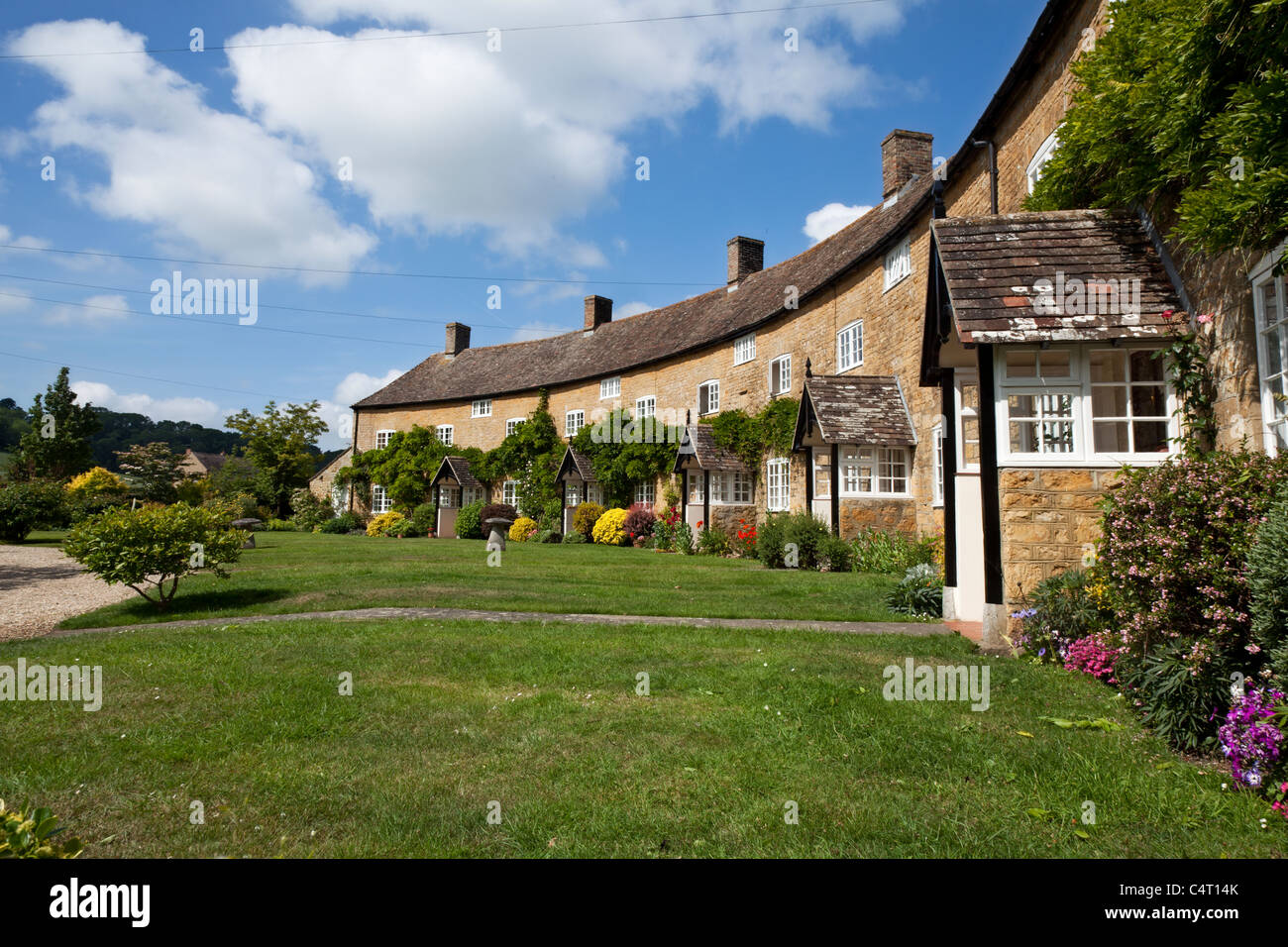 The Crescent at Compton Pauncefoot, Somerset Stock Photo - Alamy