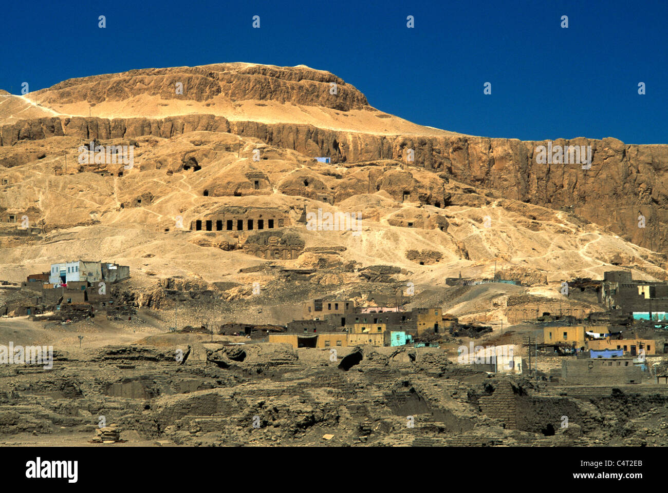 Gurna luxor hi-res stock photography and images - Alamy