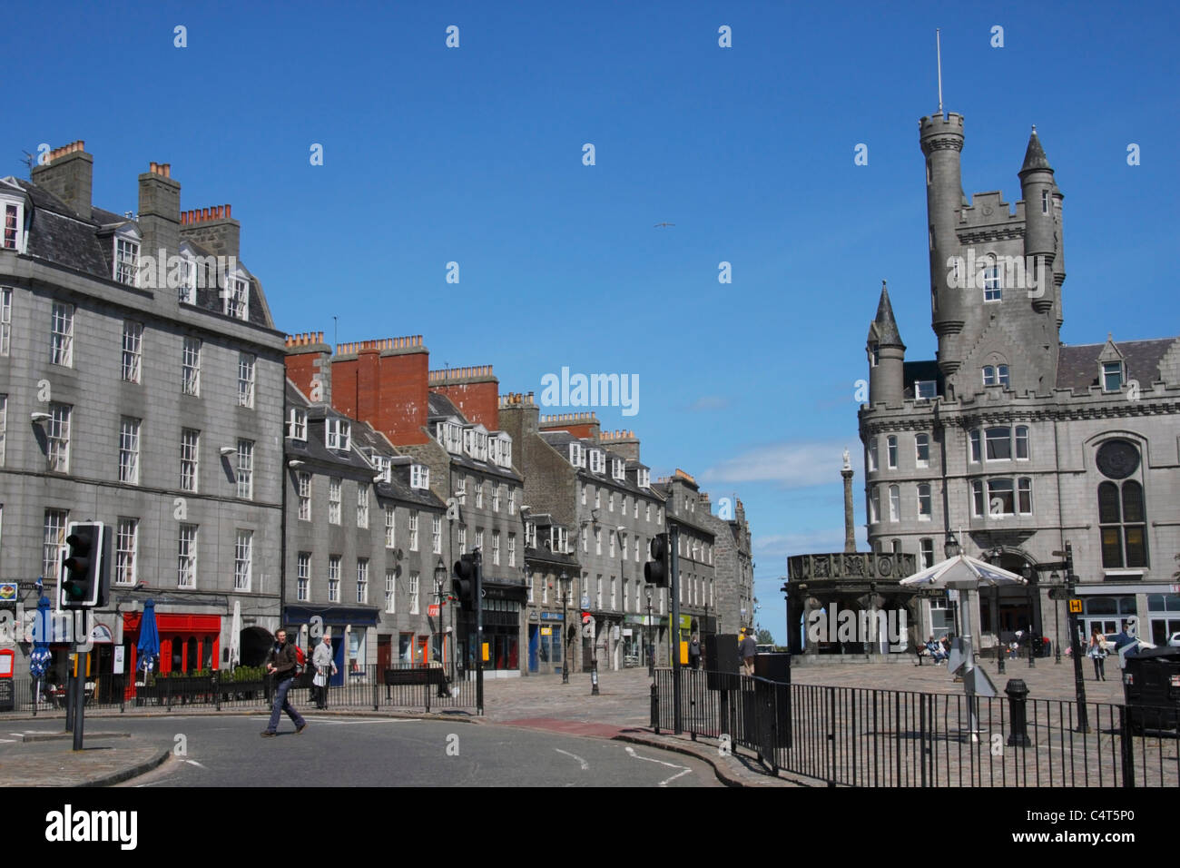 Aberdeen City Centre. Castlegate, with Mercat Cross and Salvation Army ...