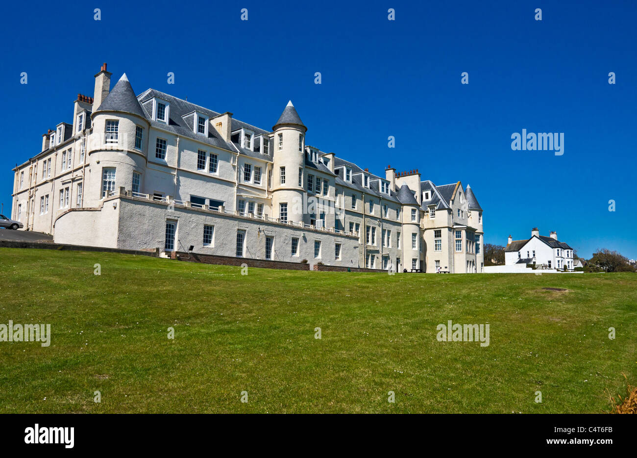 Portpatrick hotel hi-res stock photography and images - Alamy