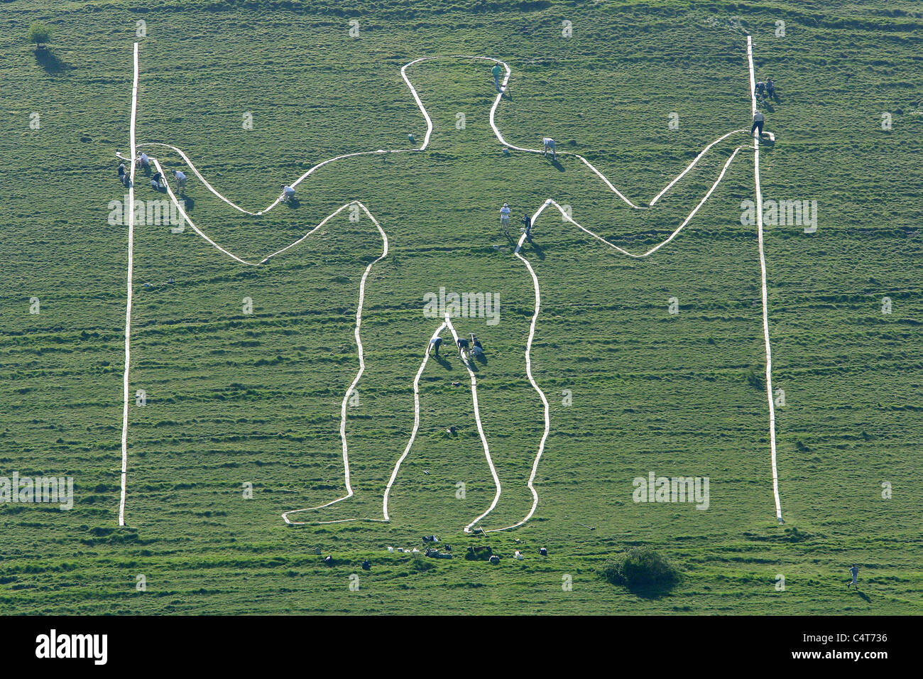 Painting the Long Man Of Wilmington. Picture by James Boardman Stock ...