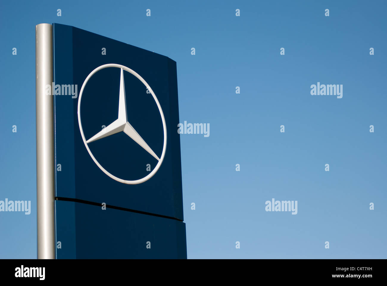 Mercedes benz car dealership sign hi-res stock photography and images ...