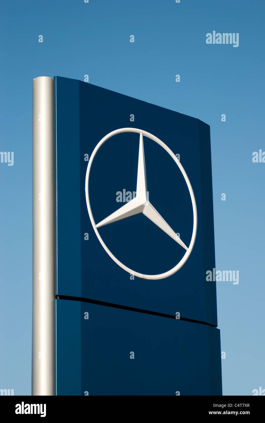 Mercedes Benz Car Dealership Sign High Resolution Stock Photography and ...