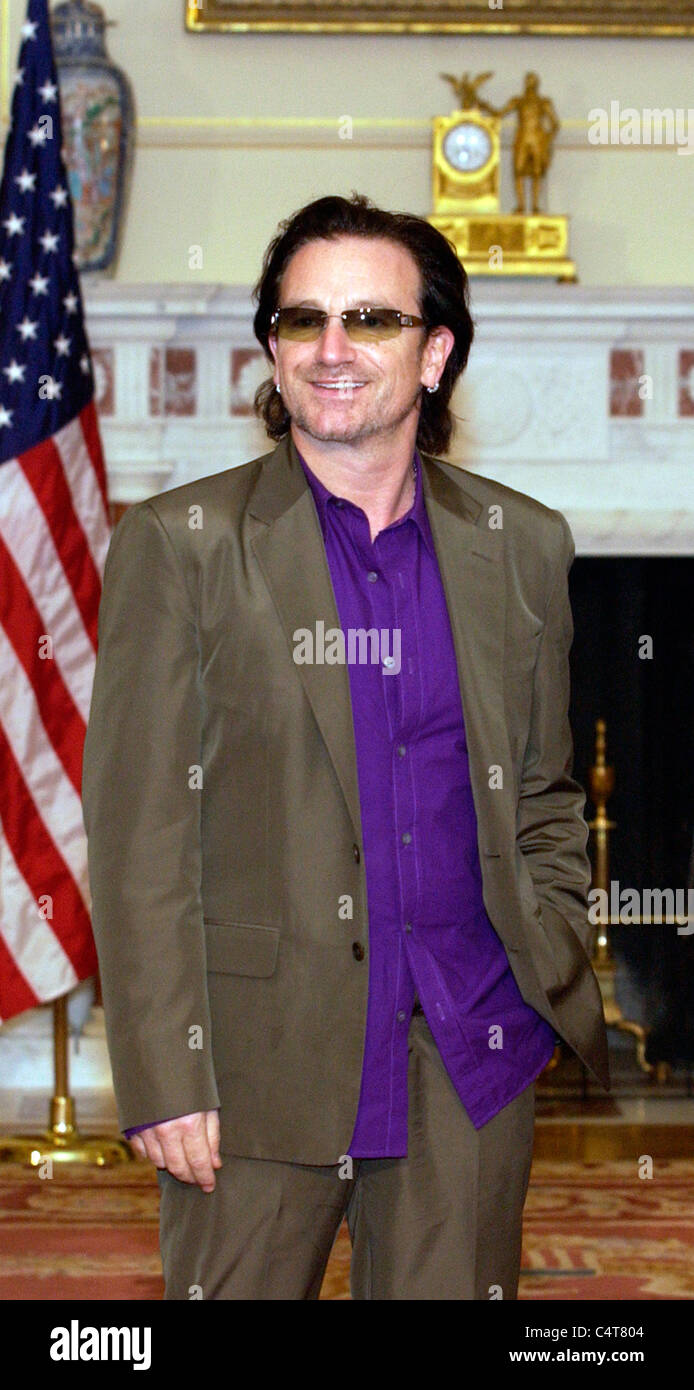 Bono u2 hi-res stock photography and images - Alamy