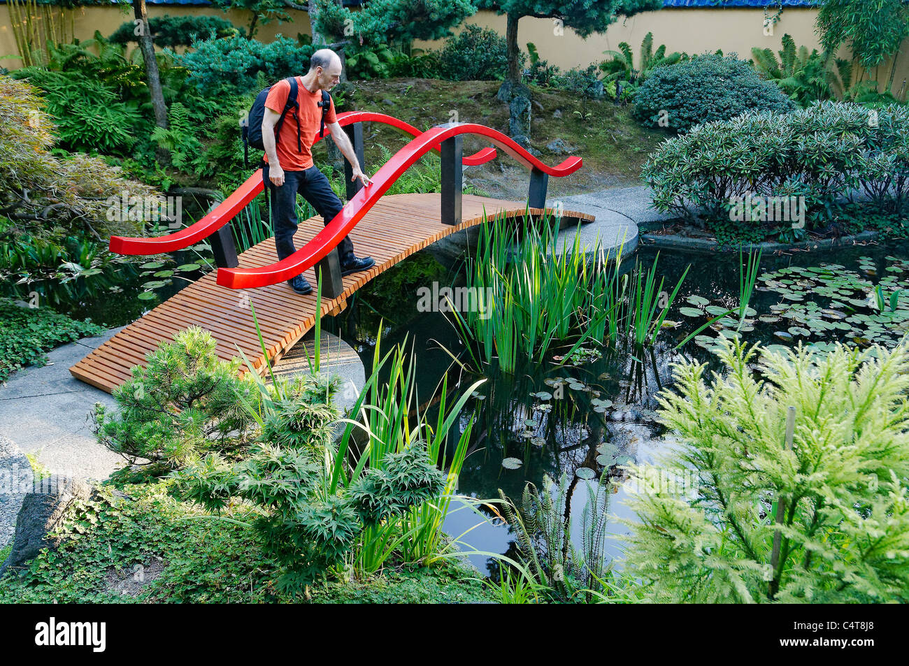 Tilford gardens hi-res stock photography and images - Alamy