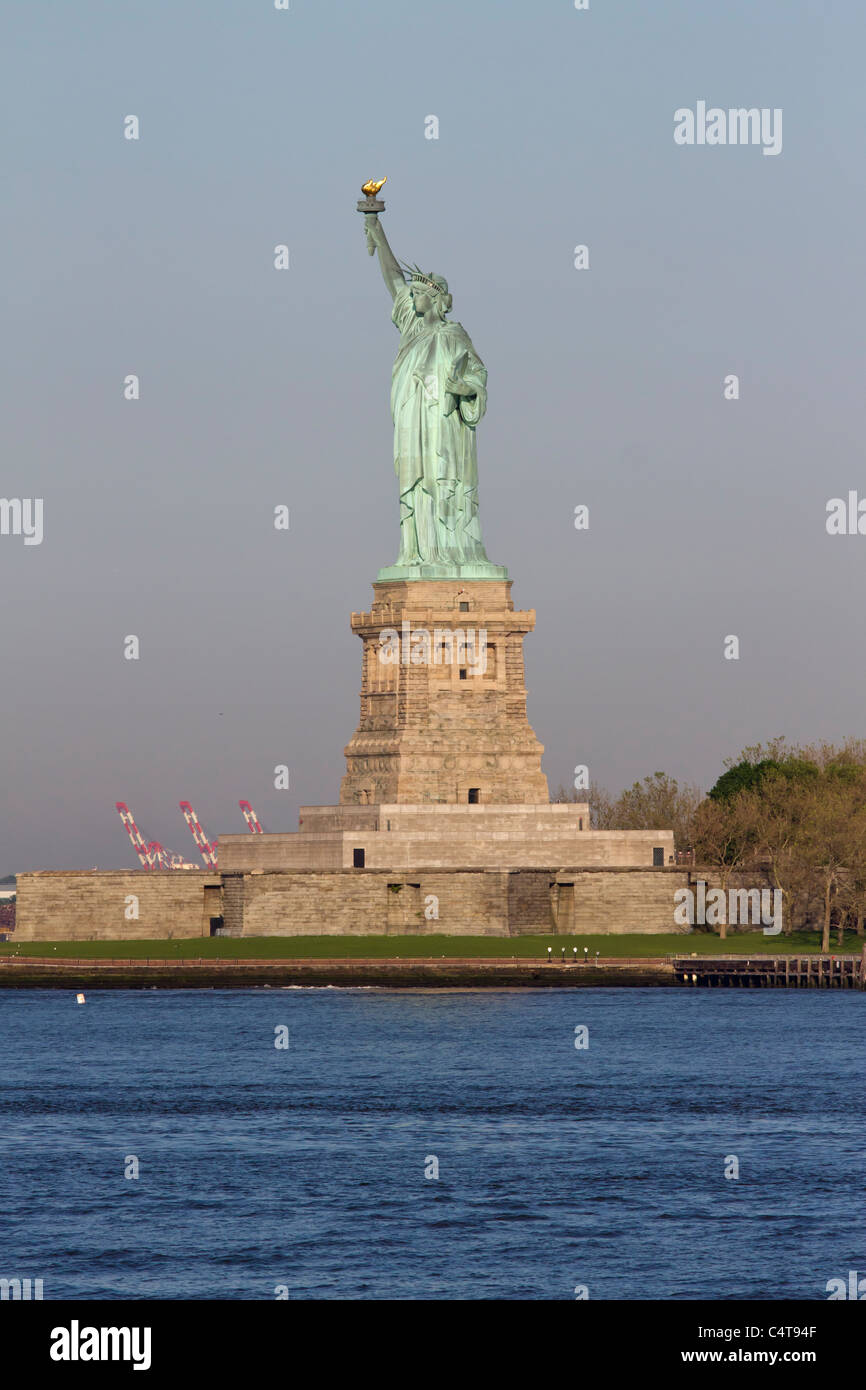 Statue of liberty dawn hi-res stock photography and images - Alamy