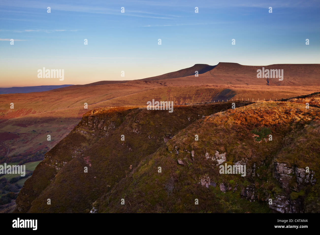 Pen y Fan and Corn Du from Craig Cerrig-gleisiad, Brecon Beacons ...