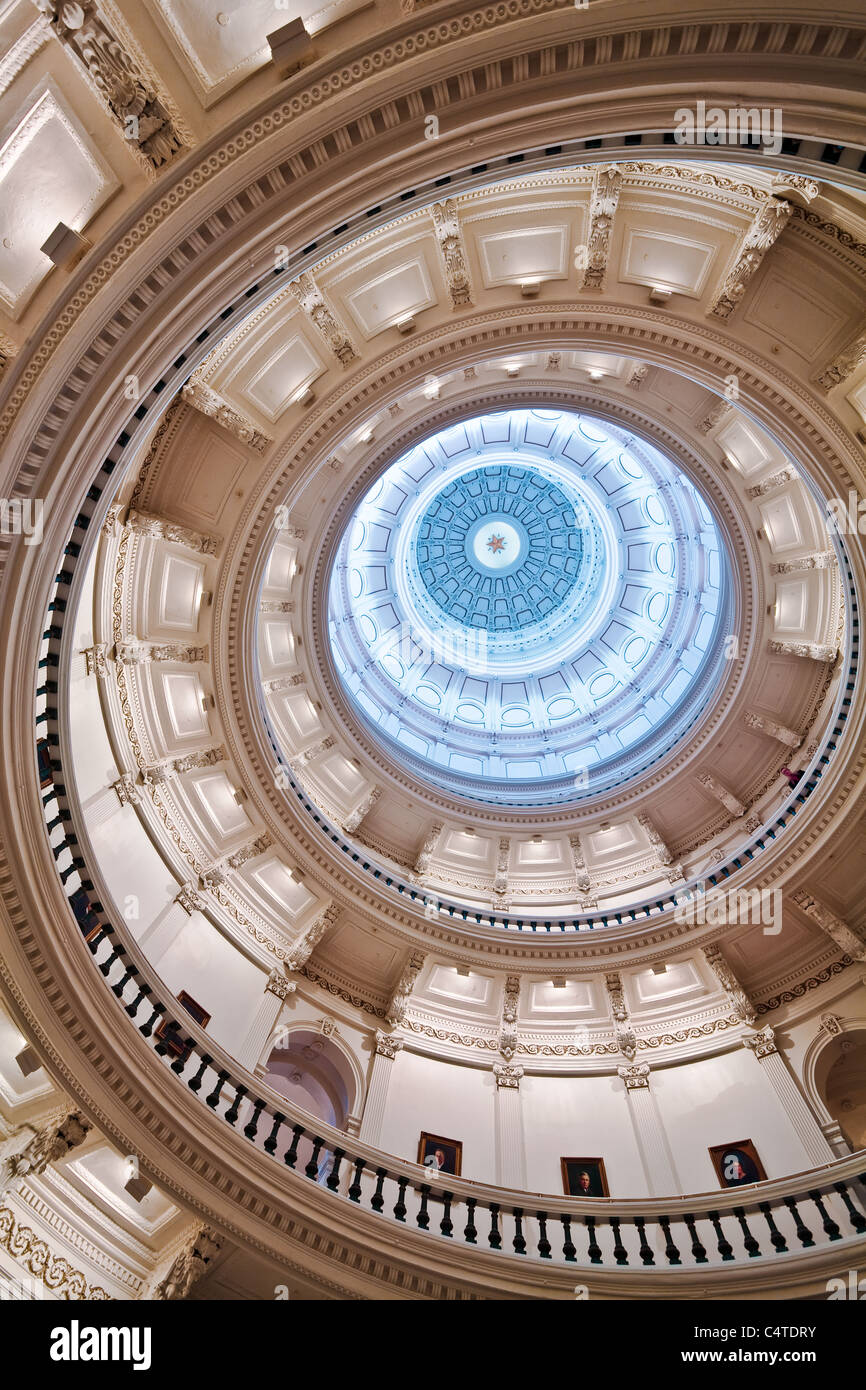 Capitol dome hi-res stock photography and images - Alamy