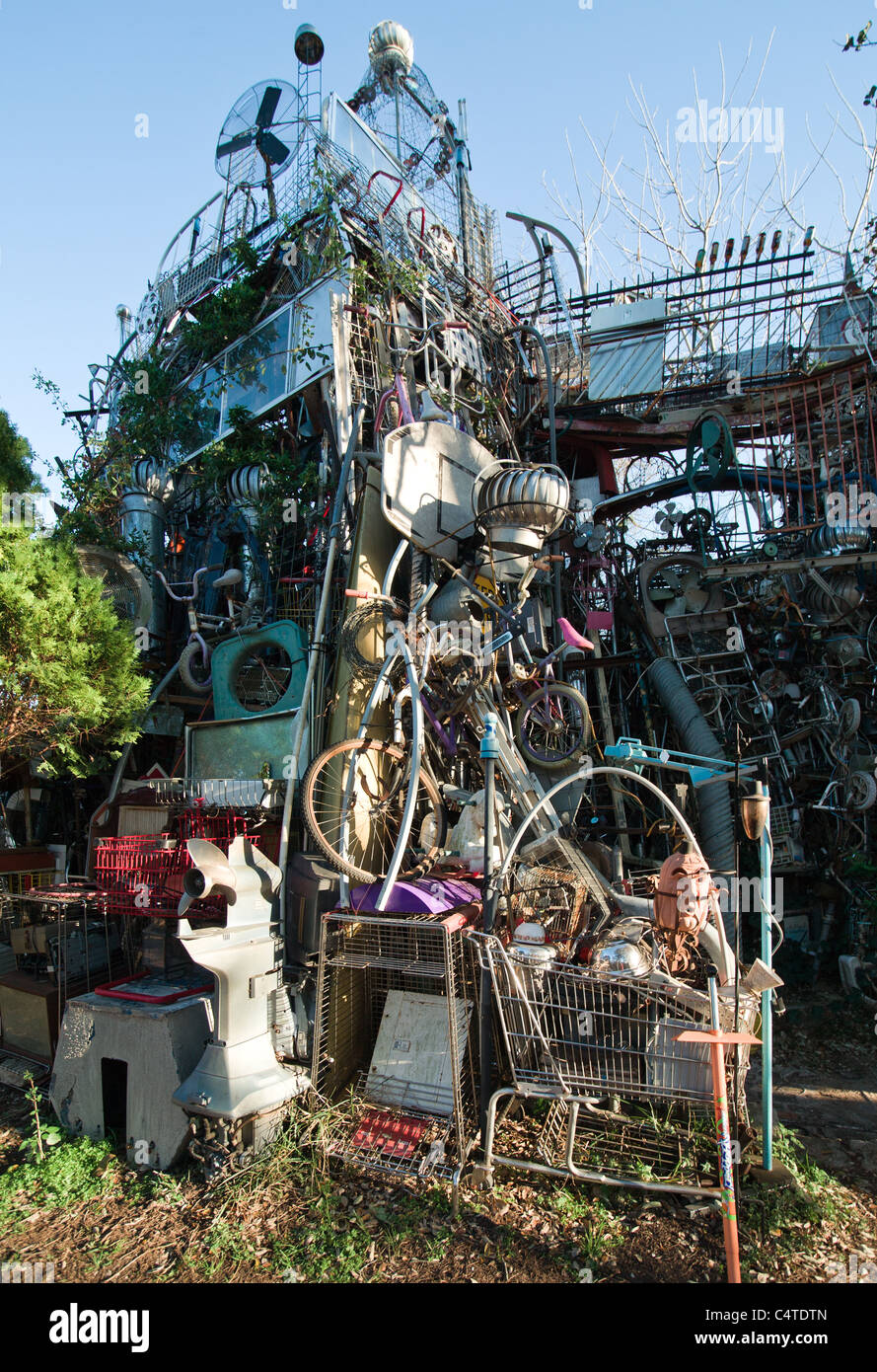 Austin texas cathedral of junk hi-res stock photography and images - Alamy