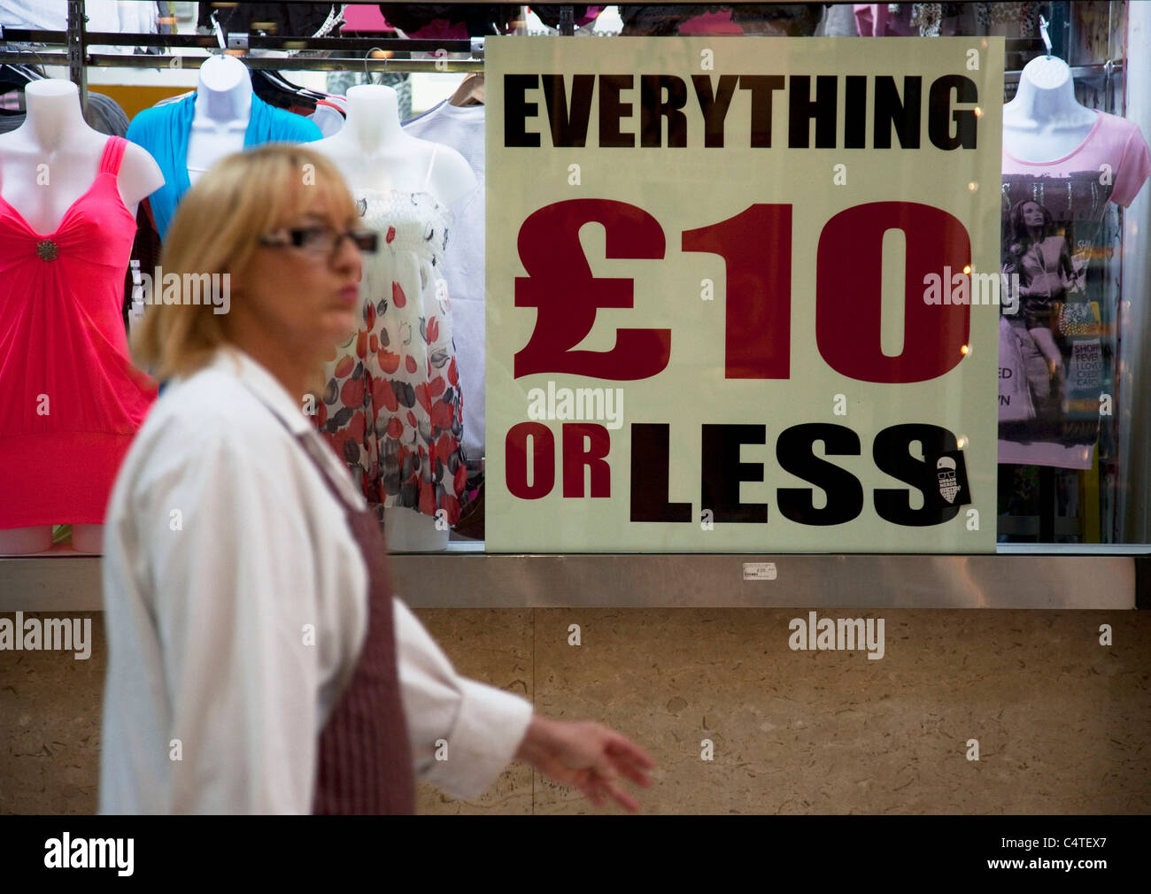 Cheap shops in the Stratford Shopping Centre. Everything £10 or less ...