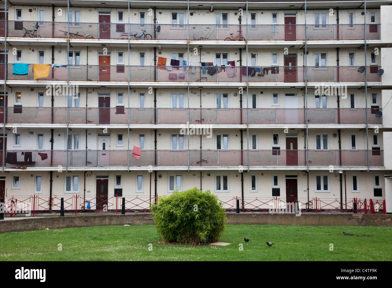 Council Housing Uk High Resolution Stock Photography and Images - Alamy