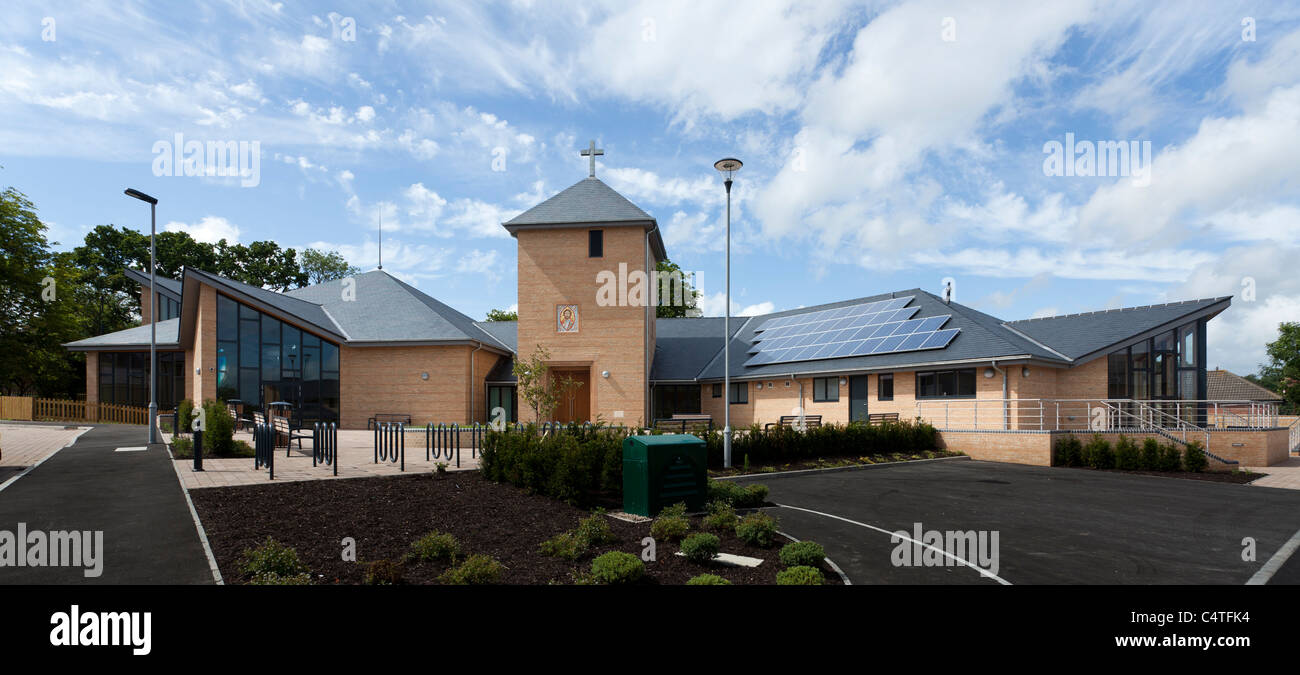 Modern church exterior hi-res stock photography and images - Alamy