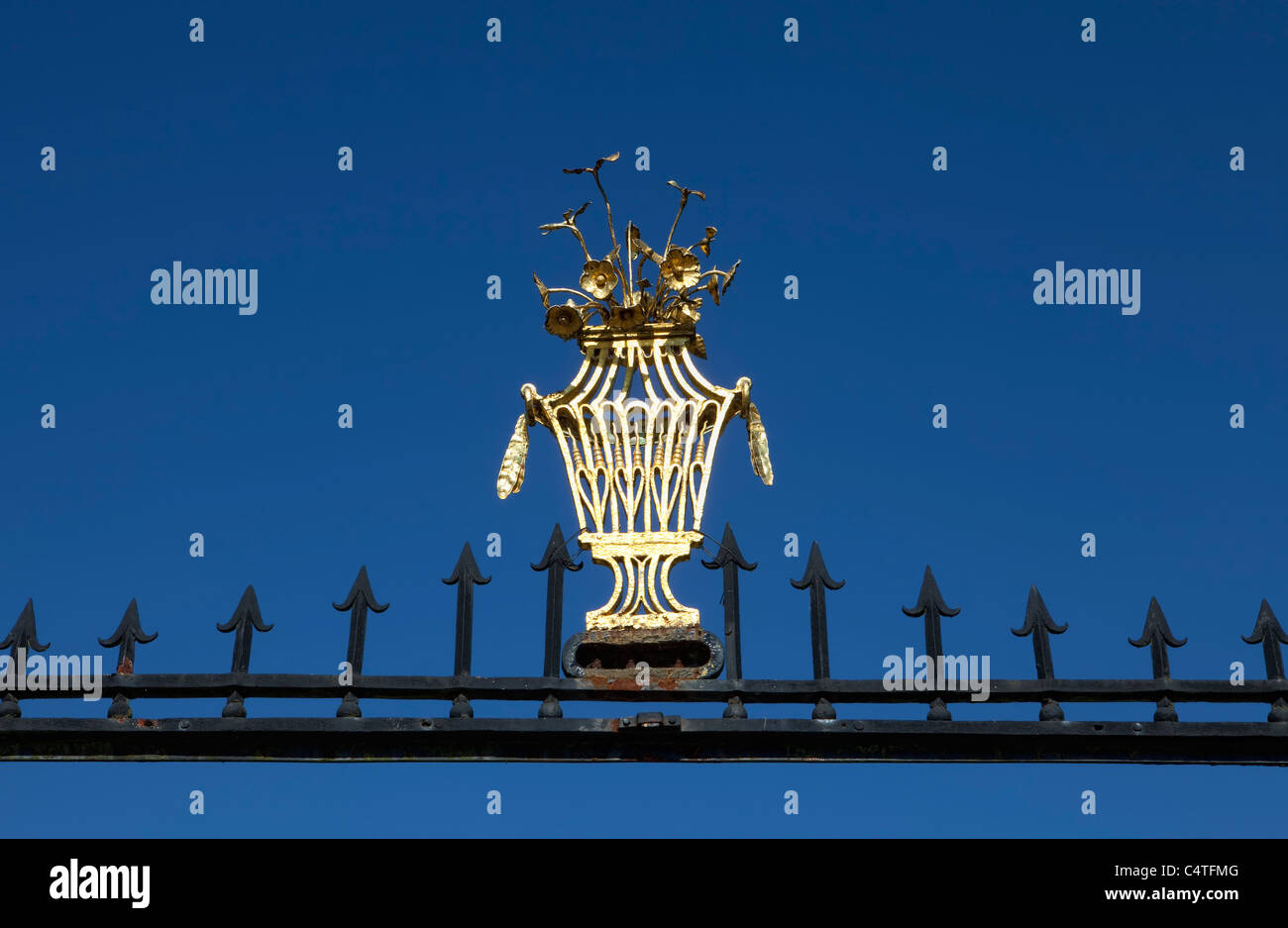 Detail of the fence, Château de Seneffe castle, Seneffe, Hainaut ...