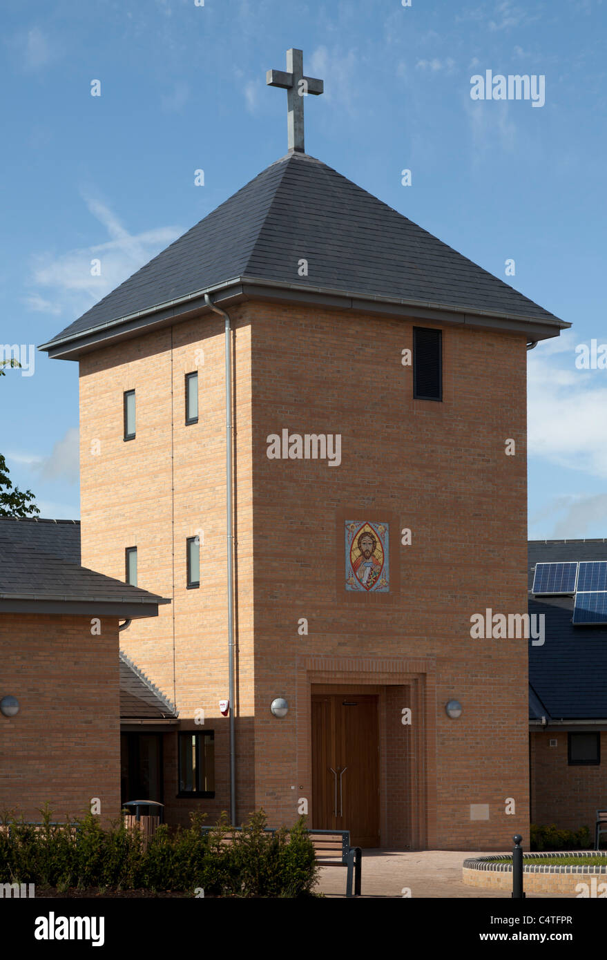 Outdoor glass church religious place hi-res stock photography and ...