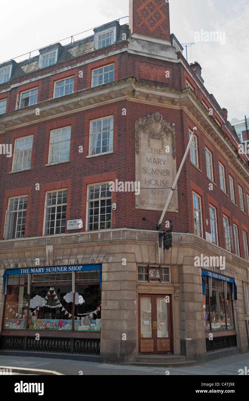 The Mary Sumner House on the corner of Tufton Street and Great Peter ...