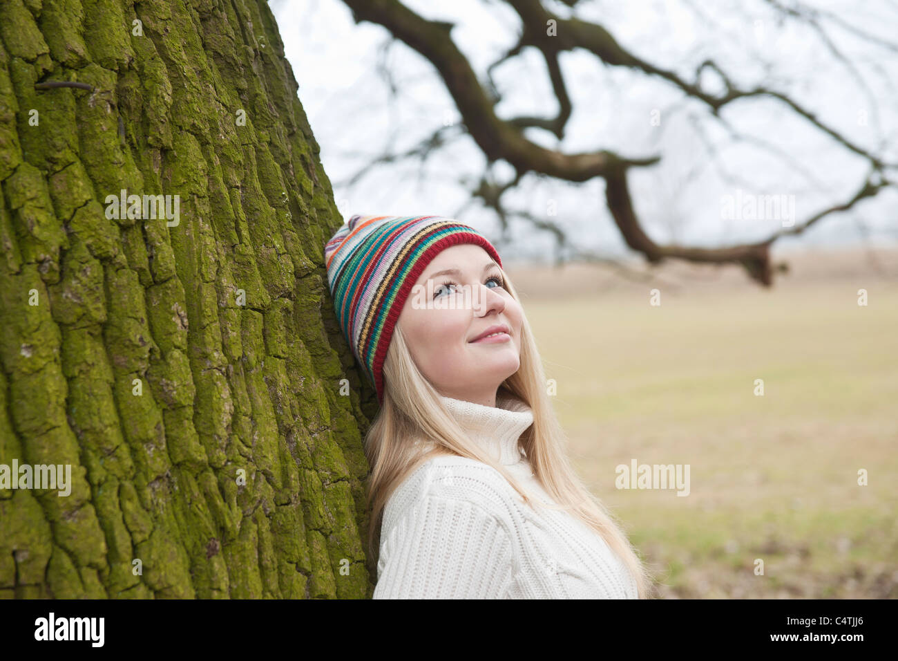 Lone woman brooding hi-res stock photography and images - Alamy