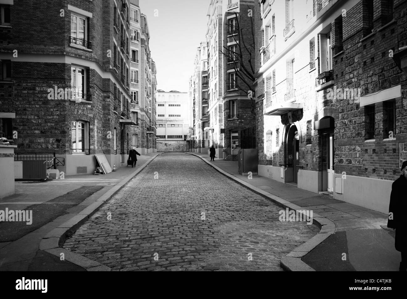 Street scene outside city Black and White Stock Photos & Images - Alamy