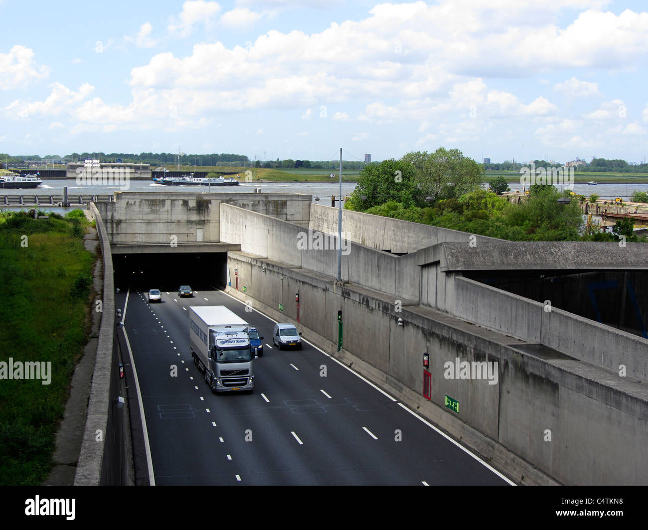 Lorry exit hi-res stock photography and images - Alamy