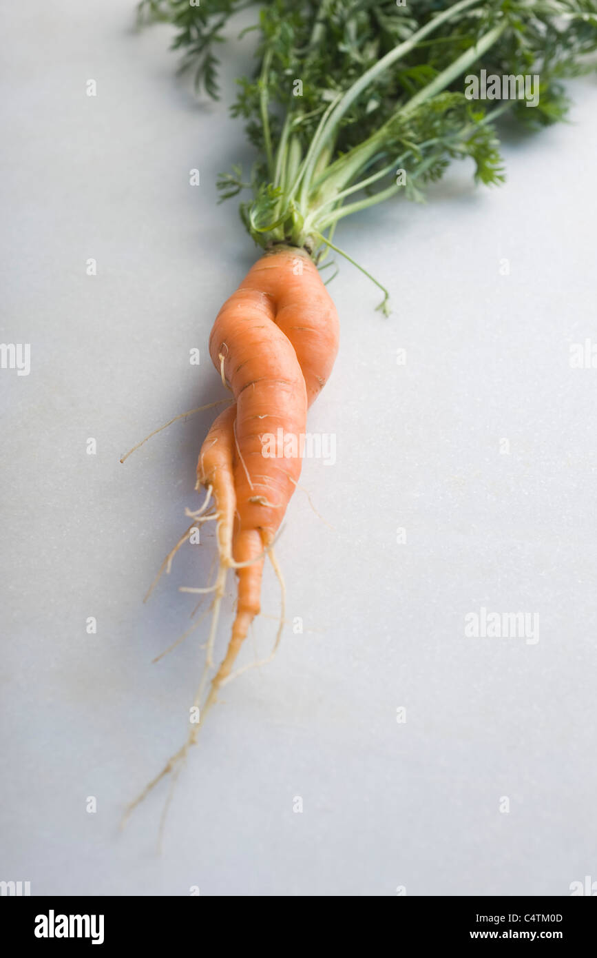 Twisted carrots hi-res stock photography and images - Alamy