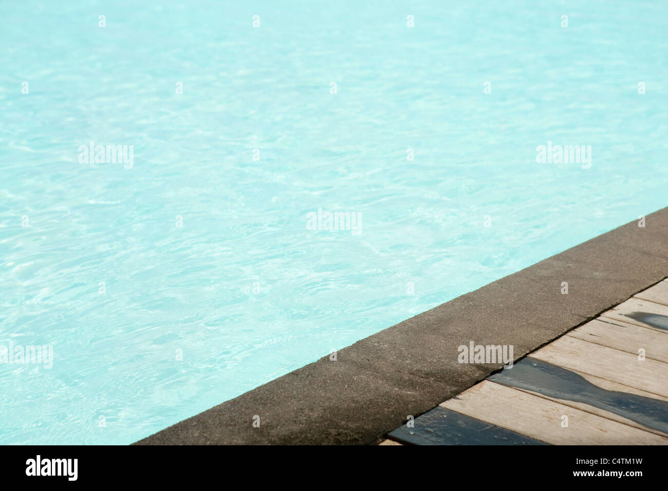 Water pools edges hi-res stock photography and images - Alamy