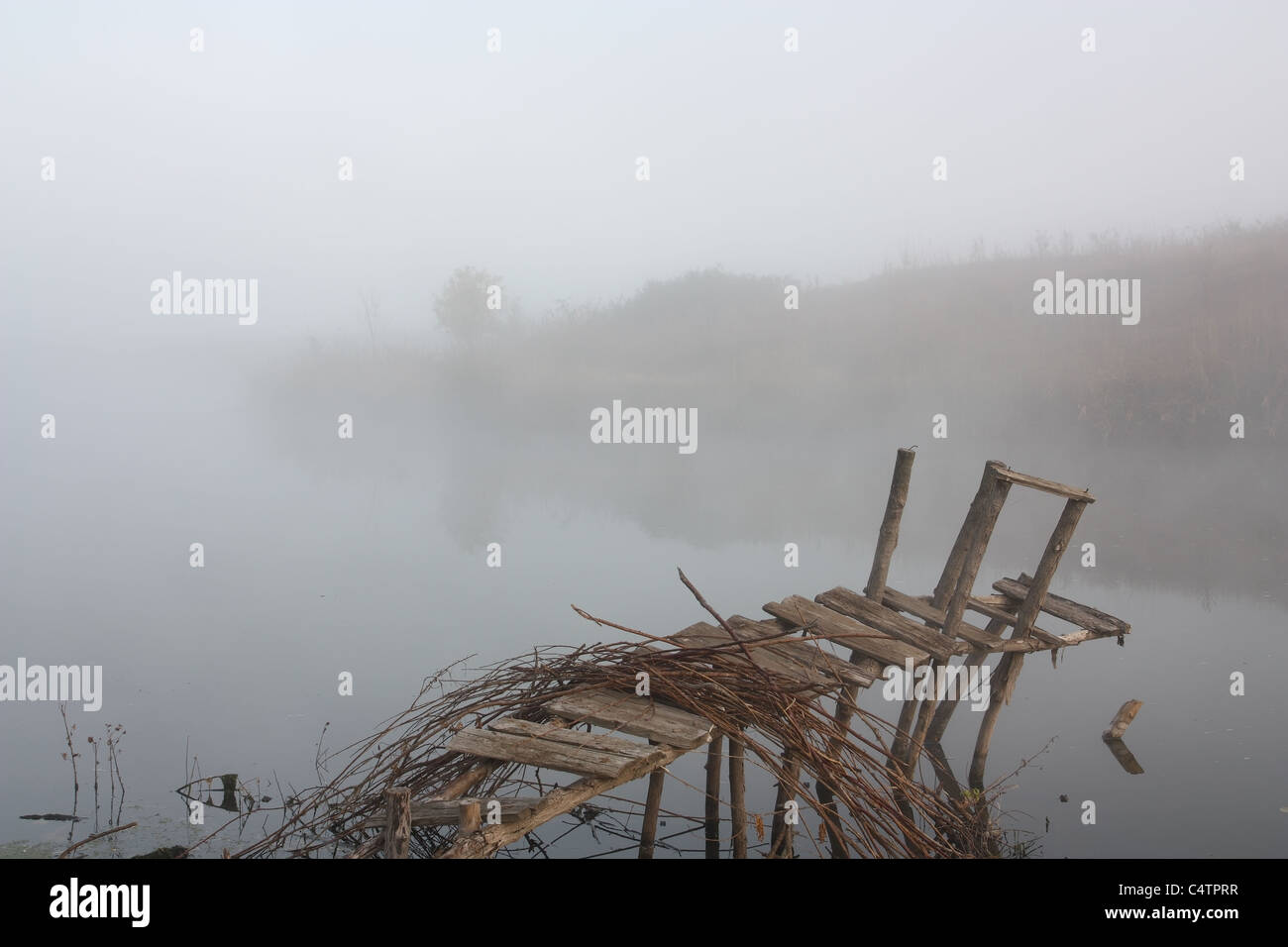Rickety wood bridge hi-res stock photography and images - Alamy