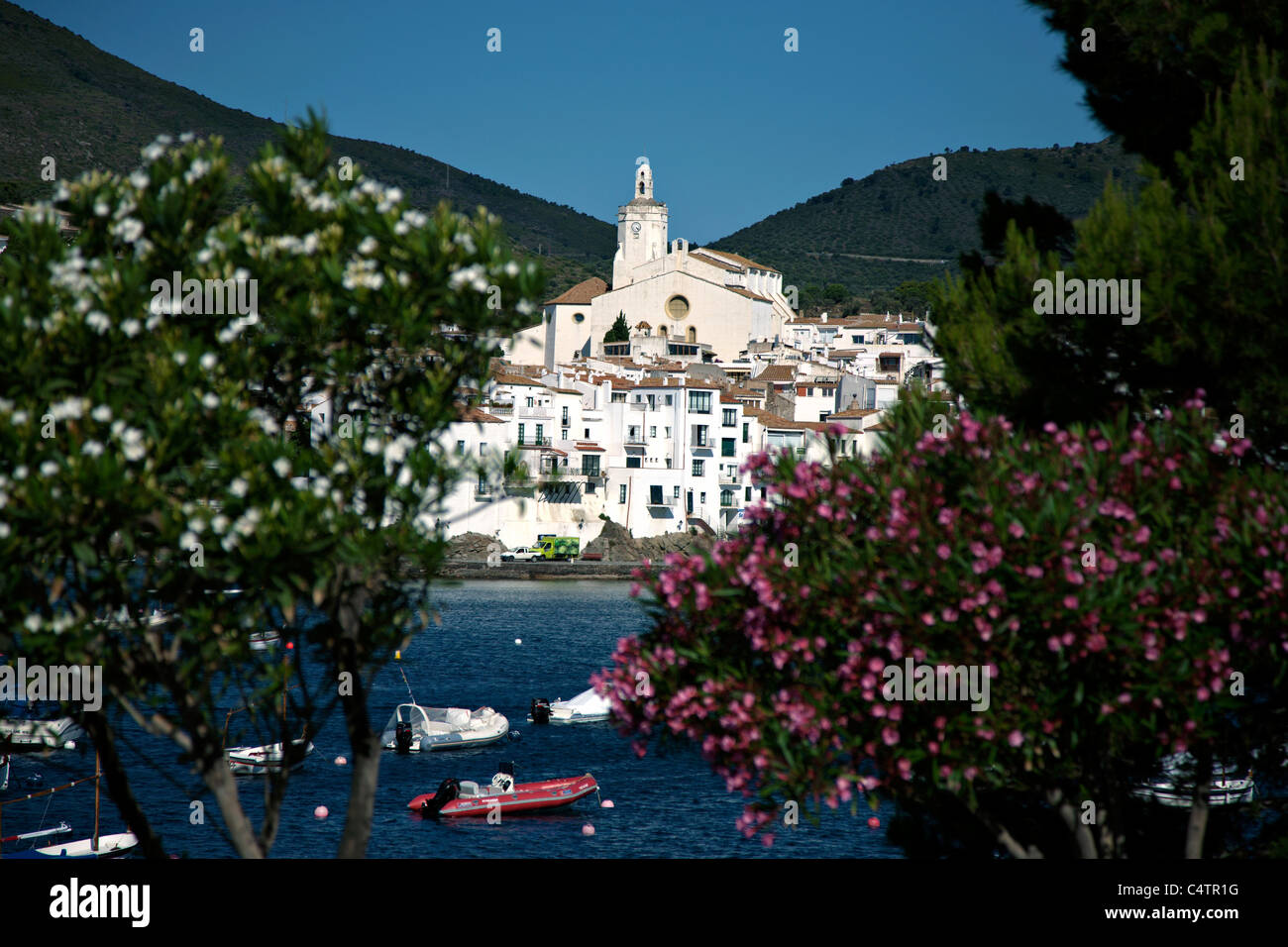 Cadaques catalonia hi-res stock photography and images - Alamy