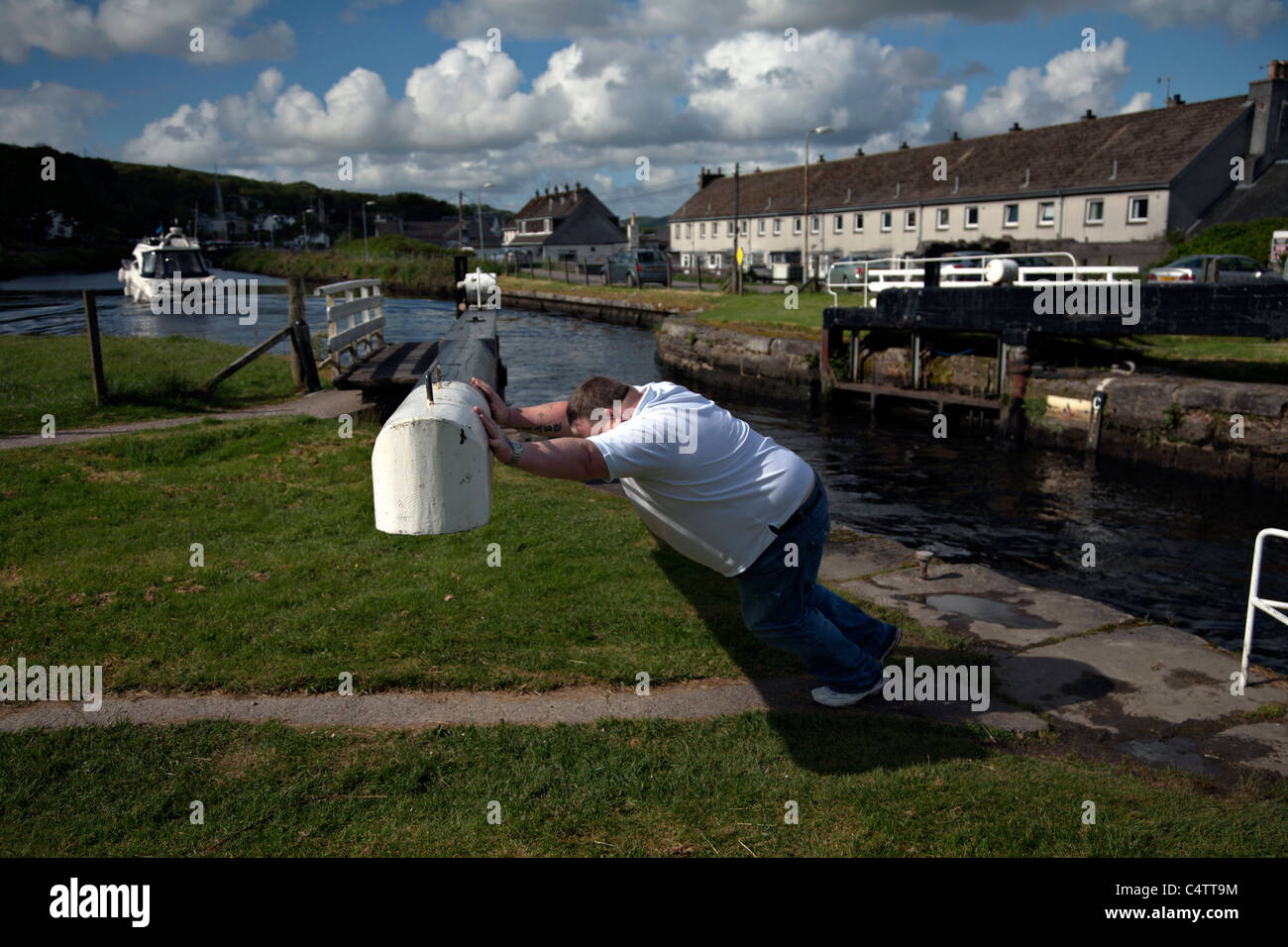 crinan canal scotland Stock Photo - Alamy
