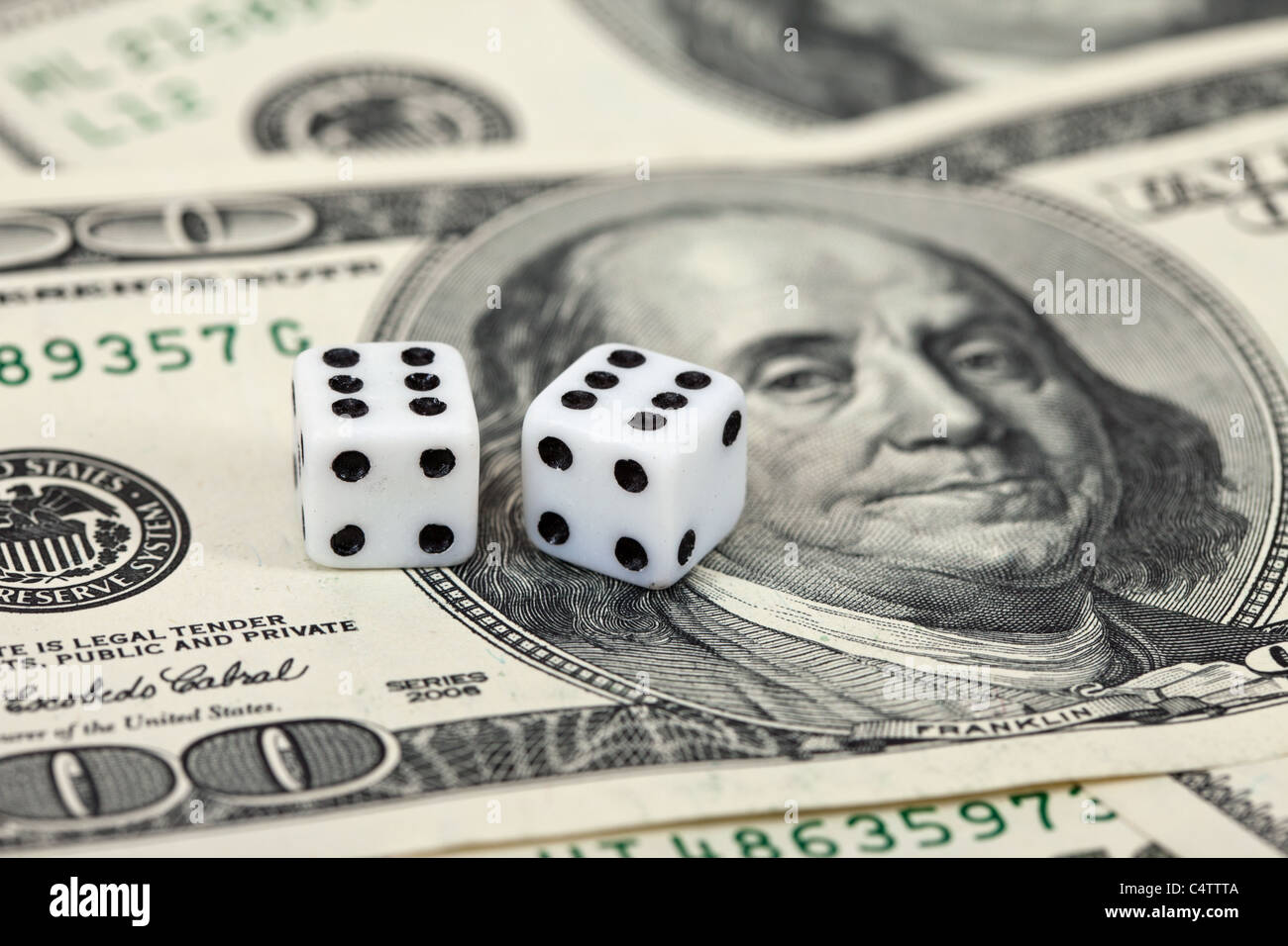 Dice and money hi-res stock photography and images - Alamy