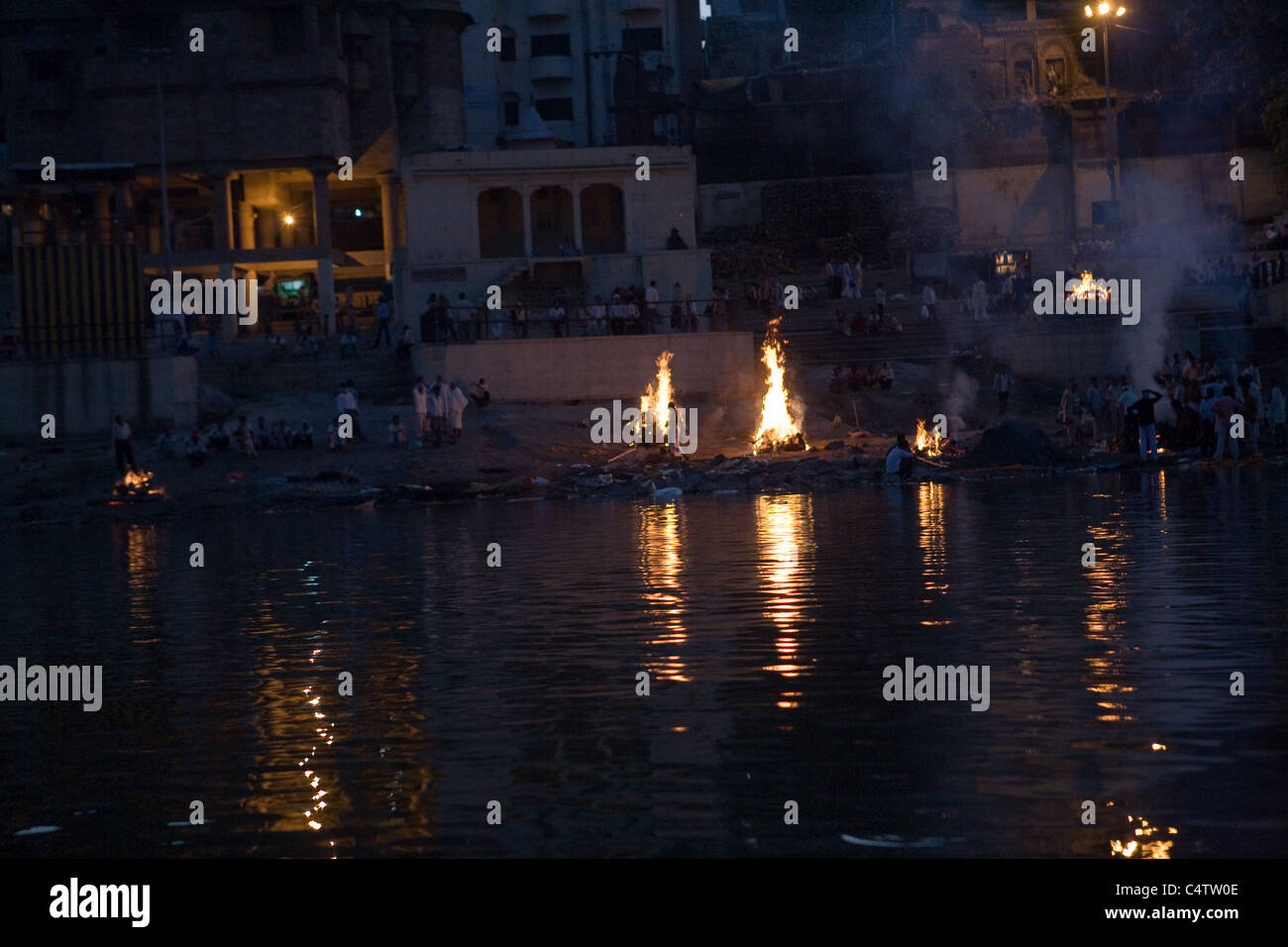 Ganges cremation evening hi-res stock photography and images - Alamy