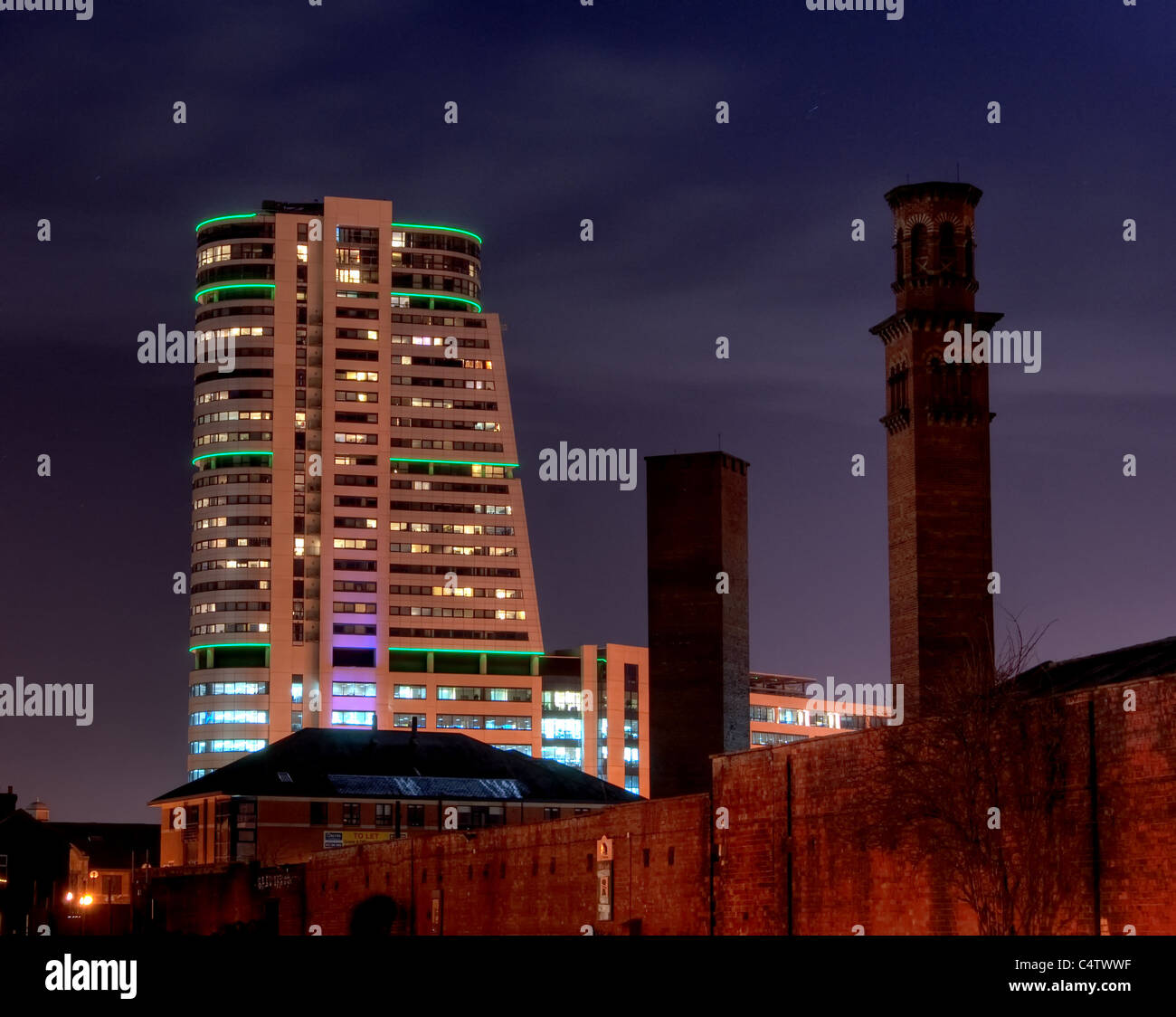 Bridge Water Place in Leeds Stock Photo - Alamy